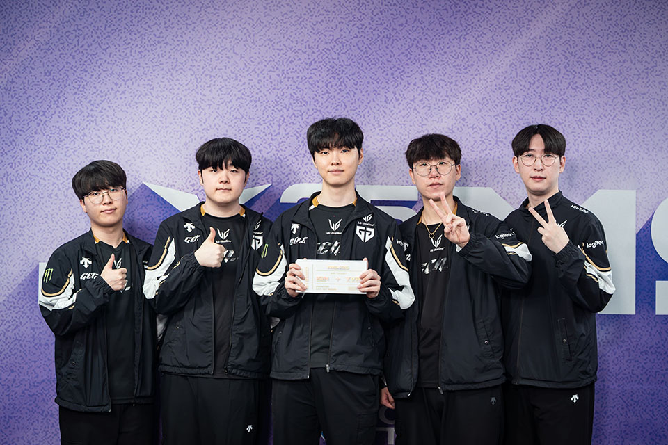 BLG-G2, MSI 브래킷 스테이지 진출 '젠지-T1 출격 준비'